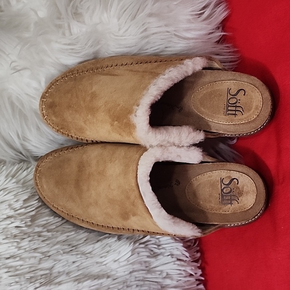 Sofft | Shoes | Sofft Bellflower Clogs | Poshmark